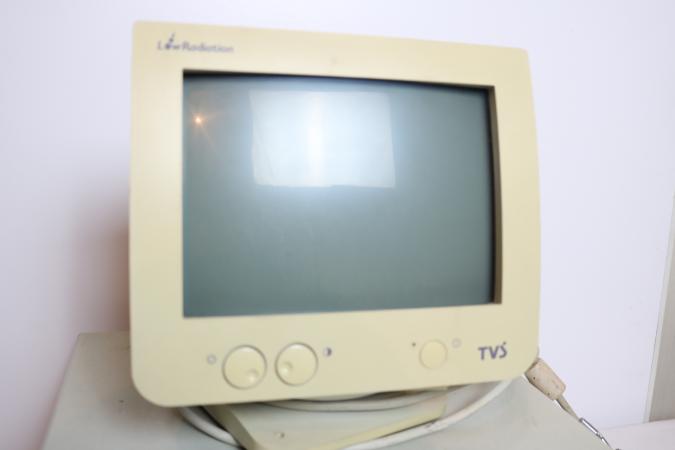 MONITOR MONOCHROME SUPER VGA 9" (MODELO VM-9AF) | Escola Fazendária do ...